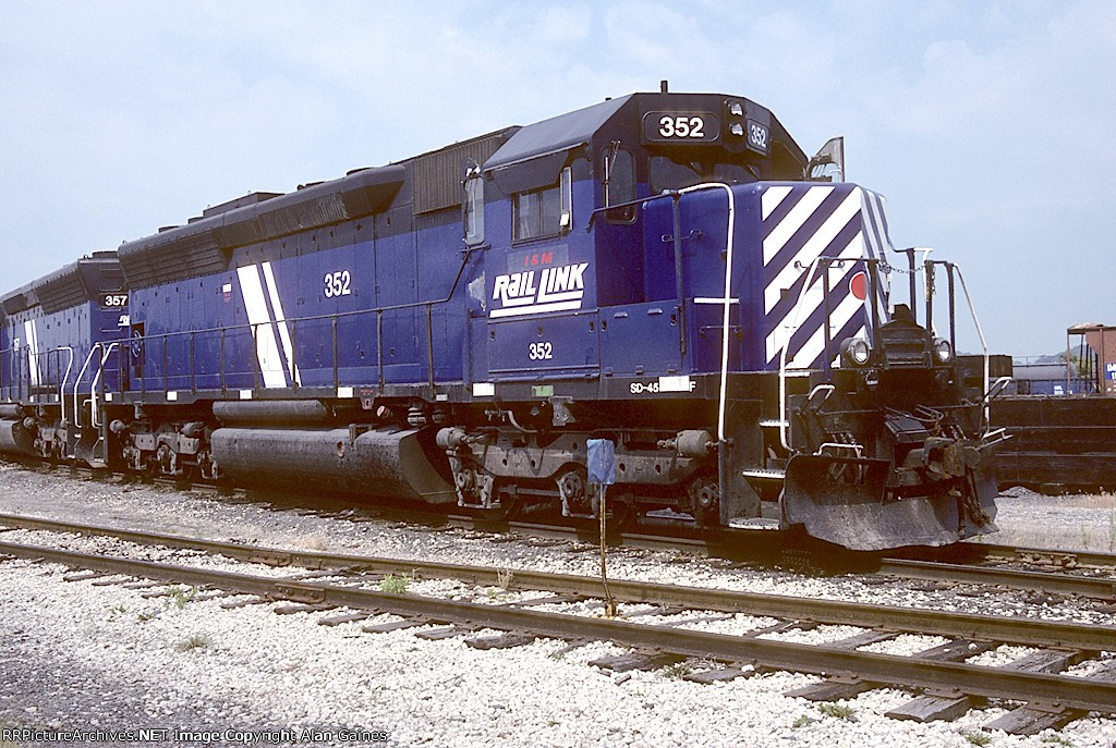 IMRL SD45 352